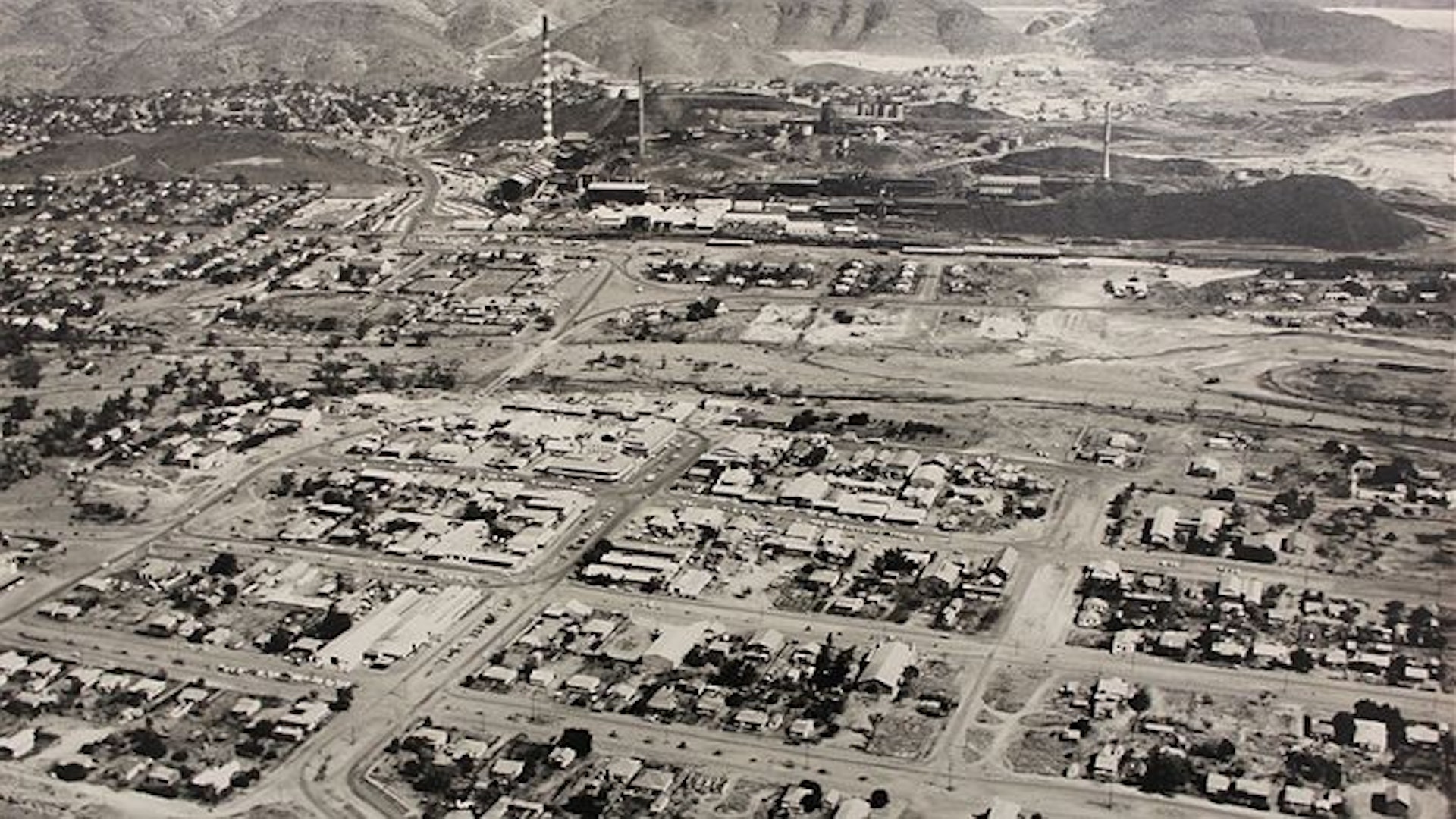 The Mines of Mount Isa - Isa Hotel